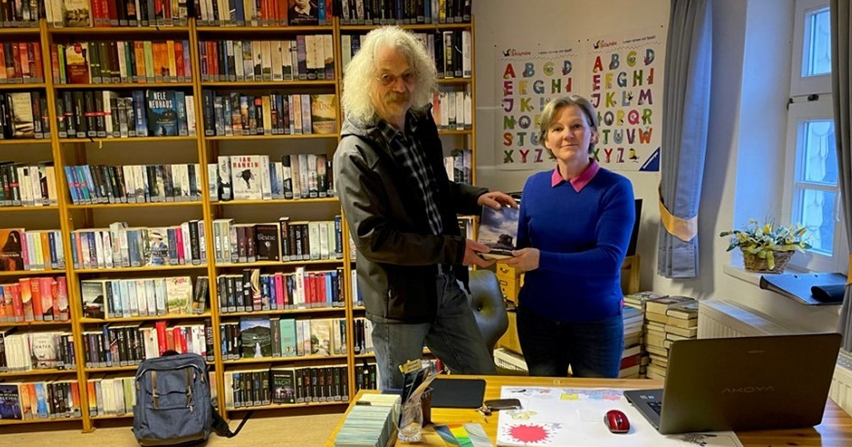 Langjähriger Bücherwart beendet seinen Dienst | Wabern